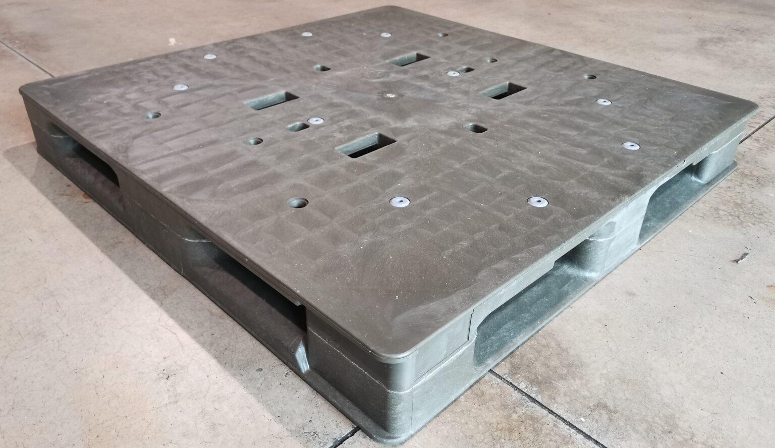 三甲製YRパレット（D4-1111YR、D4-1111YR-2、D4-1111YR-3）購入中の方は今すぐ連絡ください！切替実績多数有り！ | プラスチックパレットの企画・販売 プラスチック ...